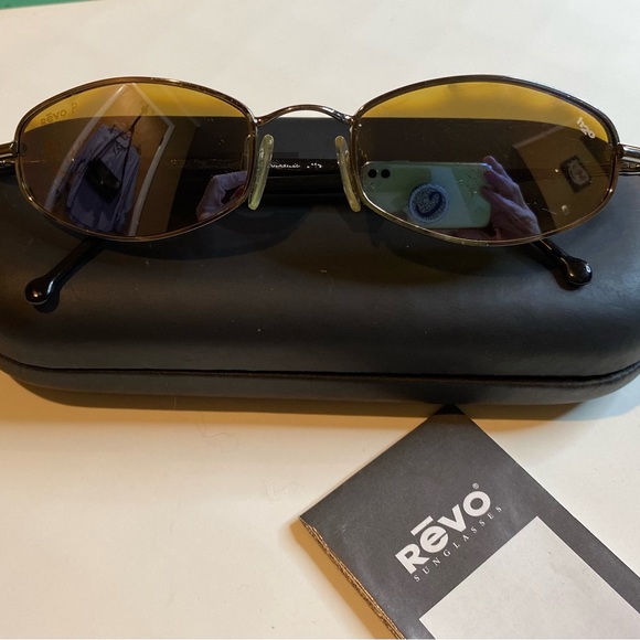 Revo | Accessories | Revo Vintage 32 Oval Clio Polarized H2o | Poshmark